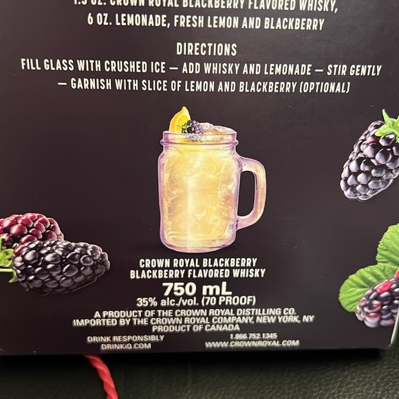 crown royal | Accessories | New Crown Royal Blackberry Gift Box And Bag ...